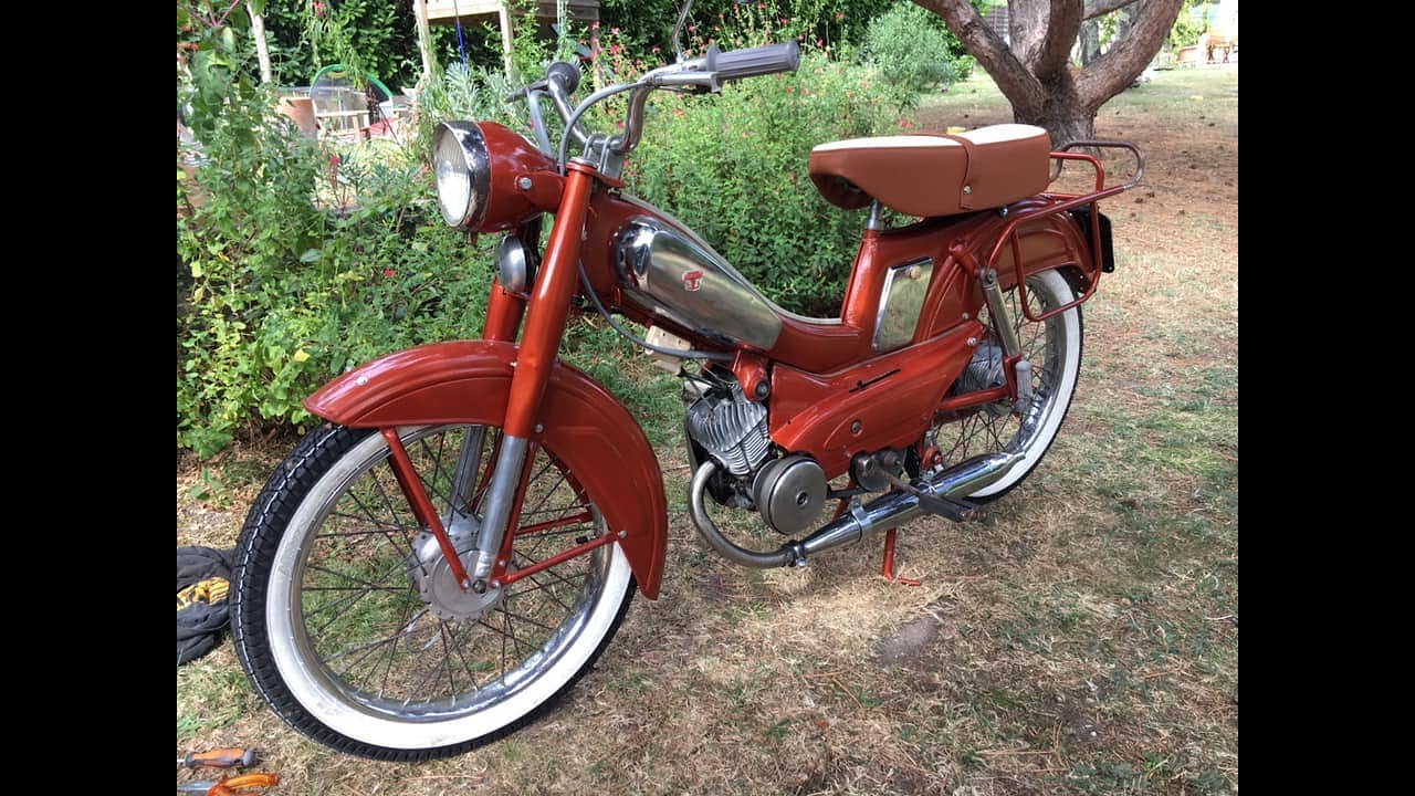 Restauration complète d'une Mobylette Motobécane D98 Sommet Chaudron ...