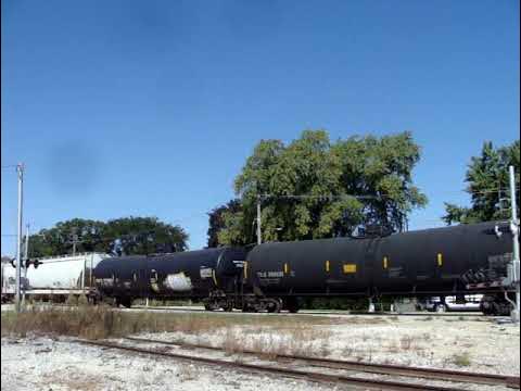 CP-246 thru Pewaukee, WI on 10-4-24 2x0x1 w/KCS-4859 ( Safety Unit ) - CP-5108 - CP-9736 8798 ft ...