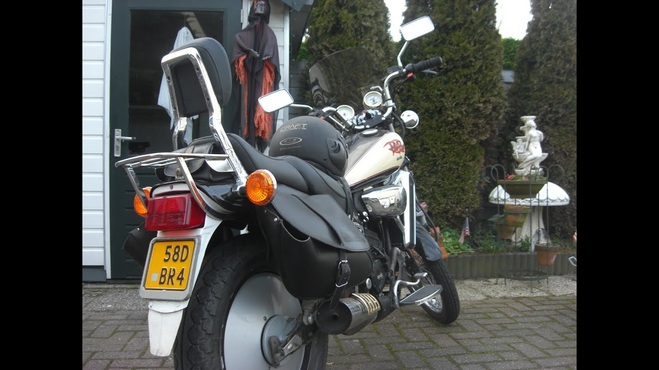 Aprilia Red Rose 50 Fifty - YouTube