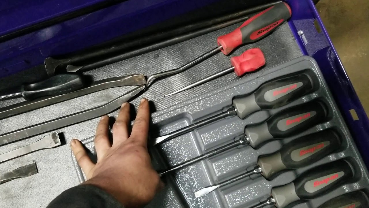 Second year diesel mechanic toolbox tour. (Snap-on cart and toolbox ...