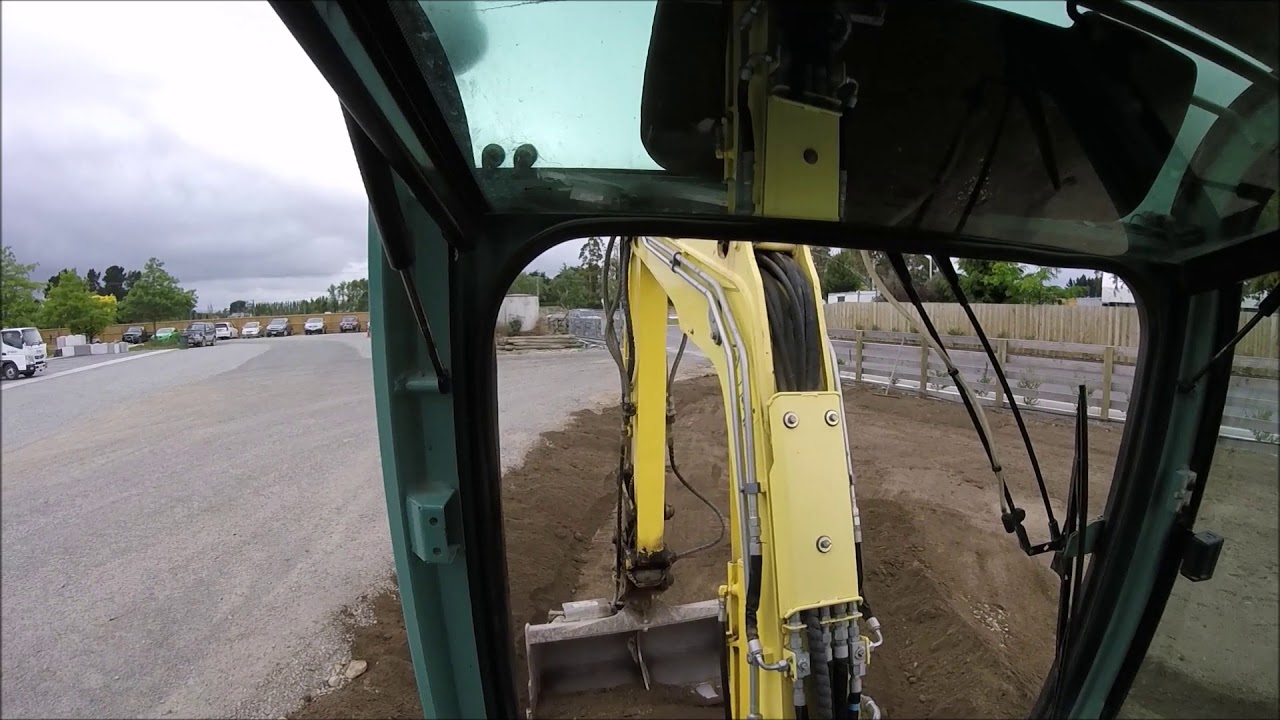 MINI DIGGER SHAPING SOIL - YouTube
