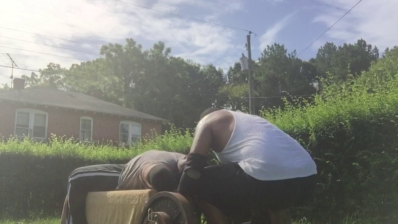 250 Lb bench press - YouTube