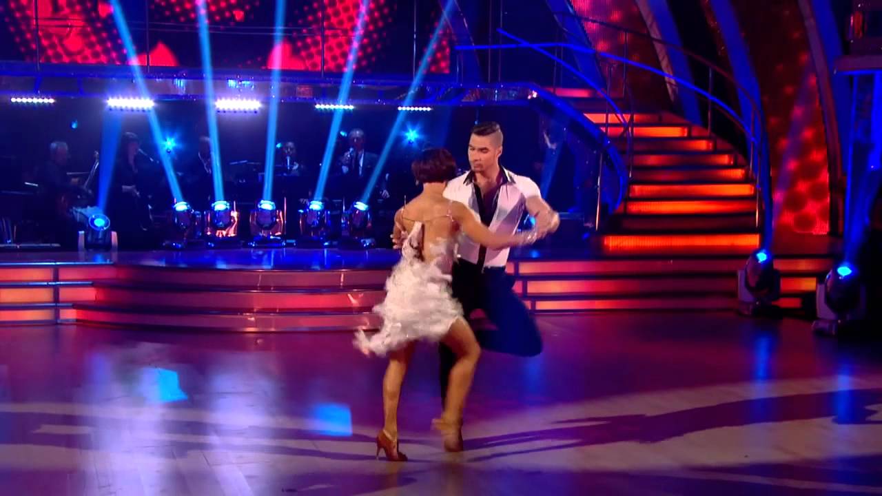 Louis Smith & Flavia Cacace - Cha Cha Cha - Strictly Come Dancing 2012 ...
