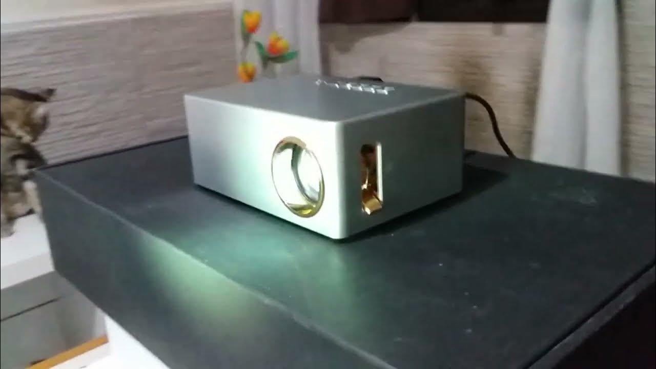 Yersida YD10 Mini Projector + Reflective Screen (Cheap Projector) - YouTube