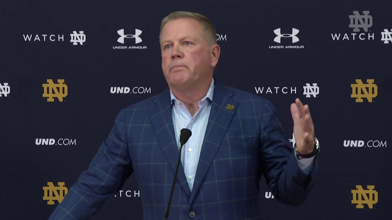 @NDFootball Brian Kelly Press Conference -Michigan (08.28.18) - YouTube