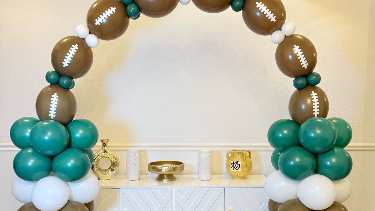 Easy football balloon arch - YouTube