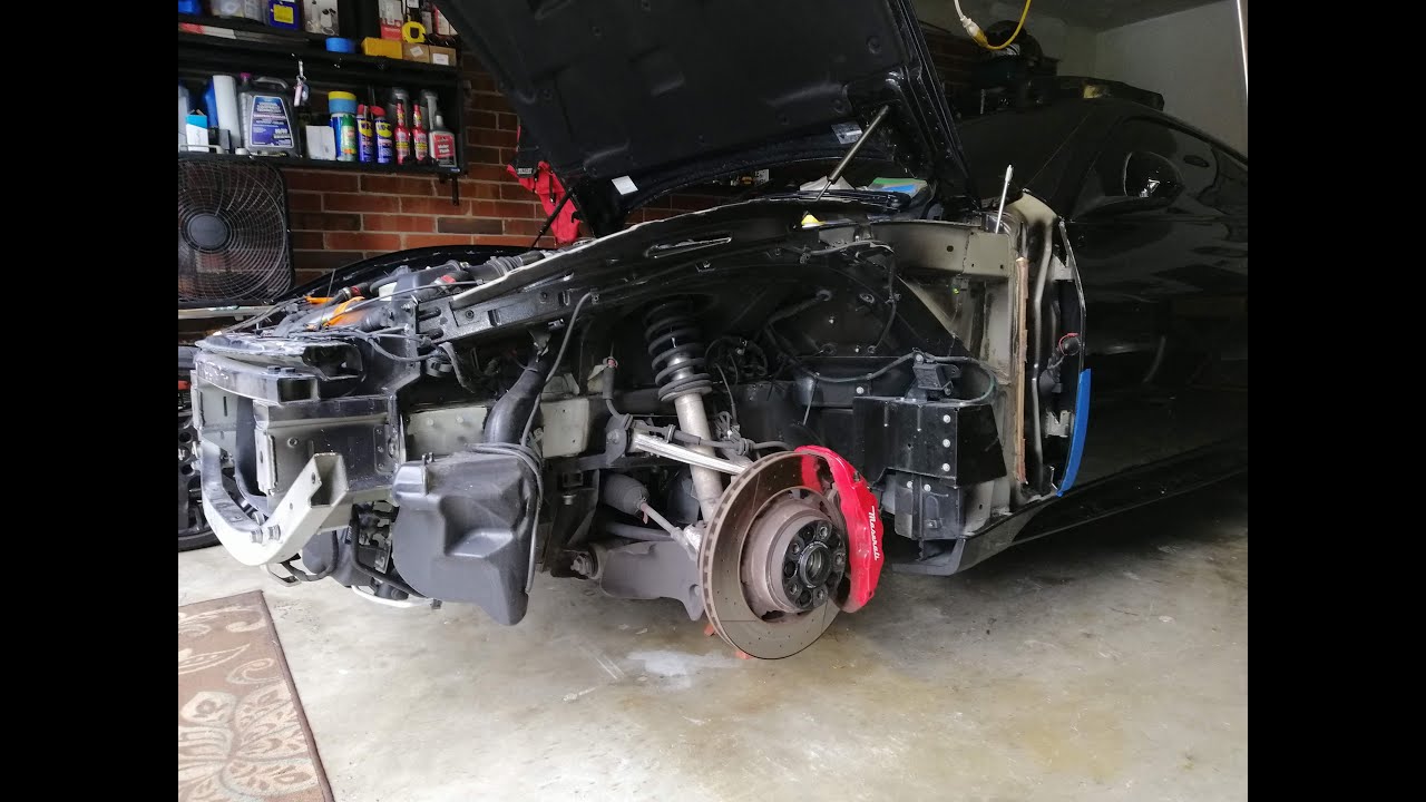 Maserati Granturismo Left & Right Fender Removal - YouTube