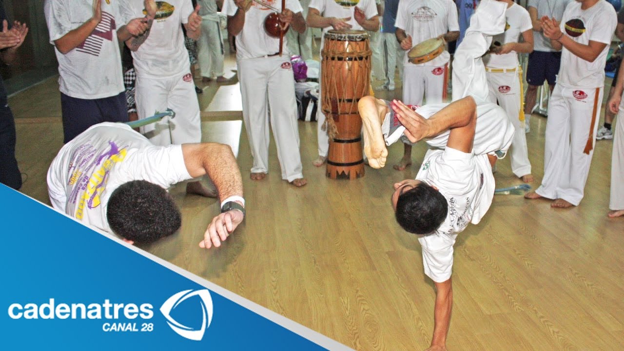 Aprende capoeira / Capoeira para niños - YouTube