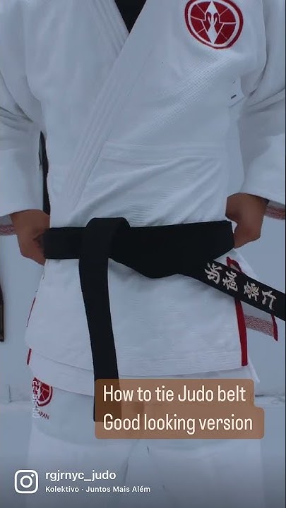 How to tie Judo belt (Good looking version) #shorts #judo - YouTube