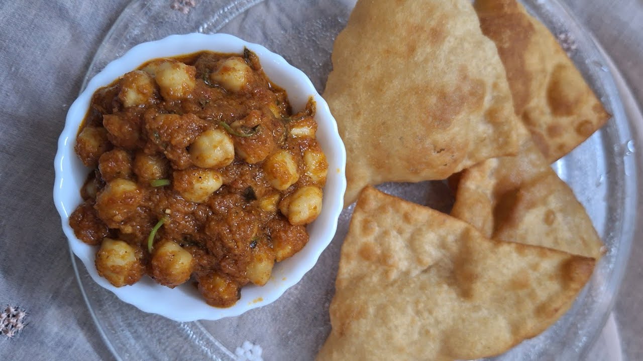 cholepuri #chole #cholebhature - YouTube