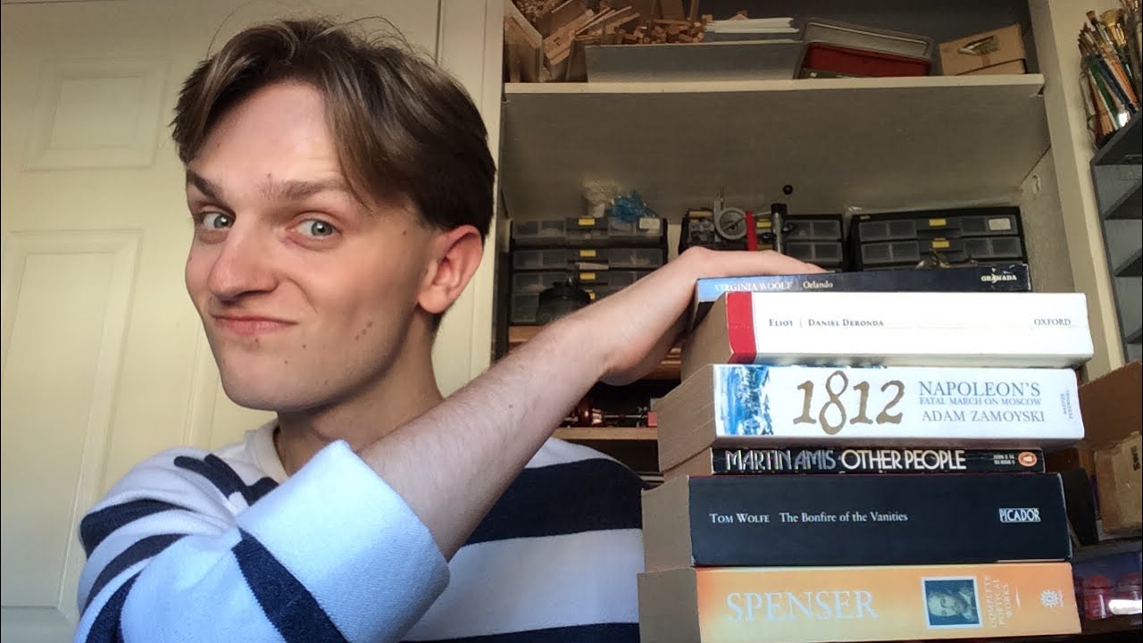 A sneaky Sunday book haul! - YouTube