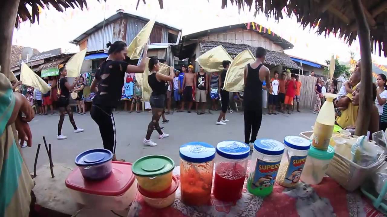LAYAG FESTIVAL STREET PRESENTATION, RAPU RAPU ALBAY 2015 - YouTube
