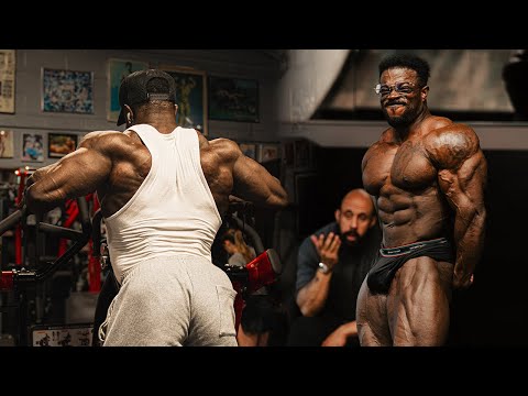 Posing with Steve Weinberger | NYPRO 2025 | 4 DAYS OUT | VLOG013 | Terrence Ruffin x Ruff Diesel