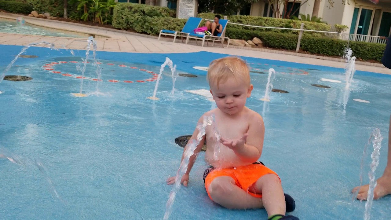 Destin condo Splash pad fun - YouTube