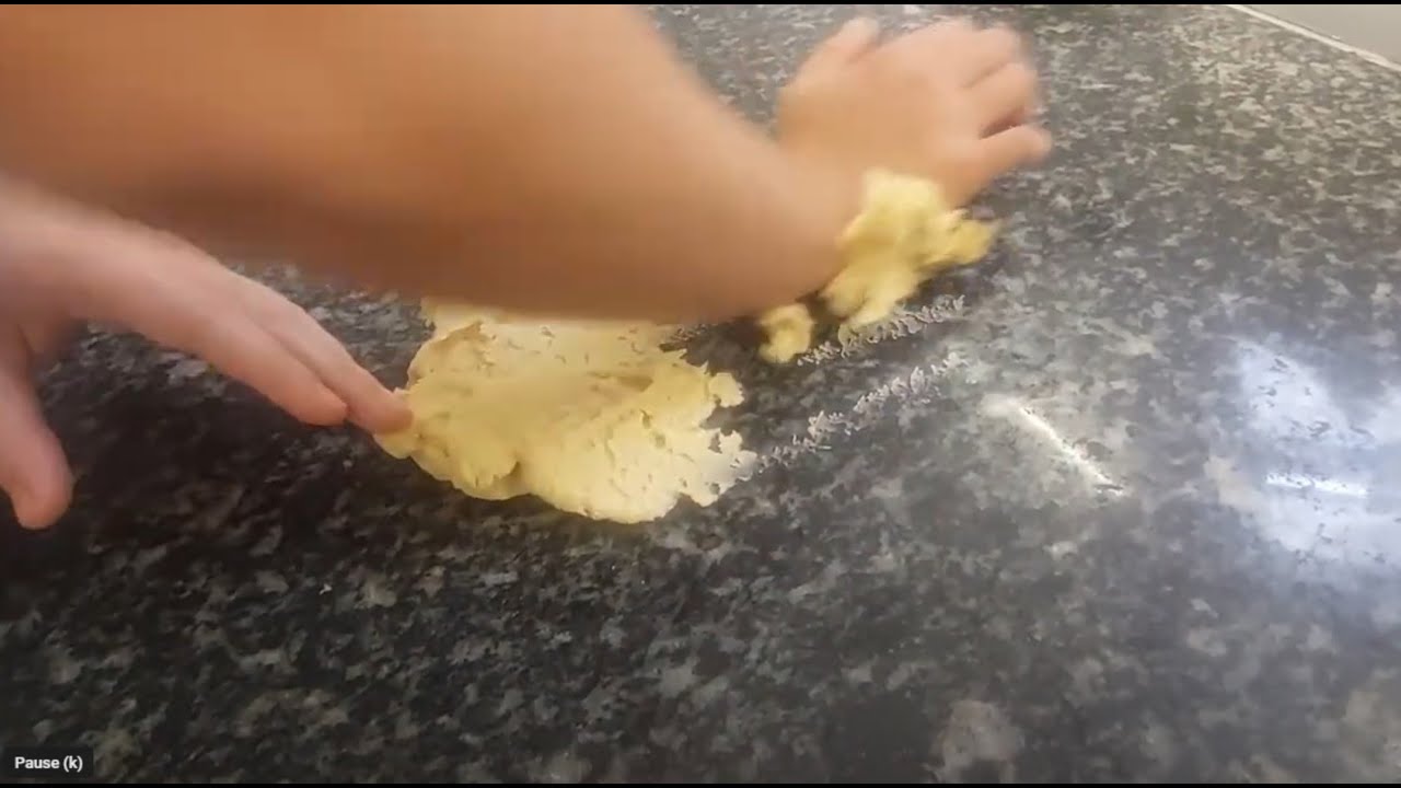 Fraser une pâte - YouTube