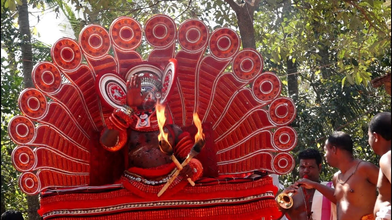 Kuttichathan Theyyam || കുട്ടിച്ചാത്തന്‍ തെയ്യം - മാലൂർ പൊട്ടൻ കോട്ടം # ...