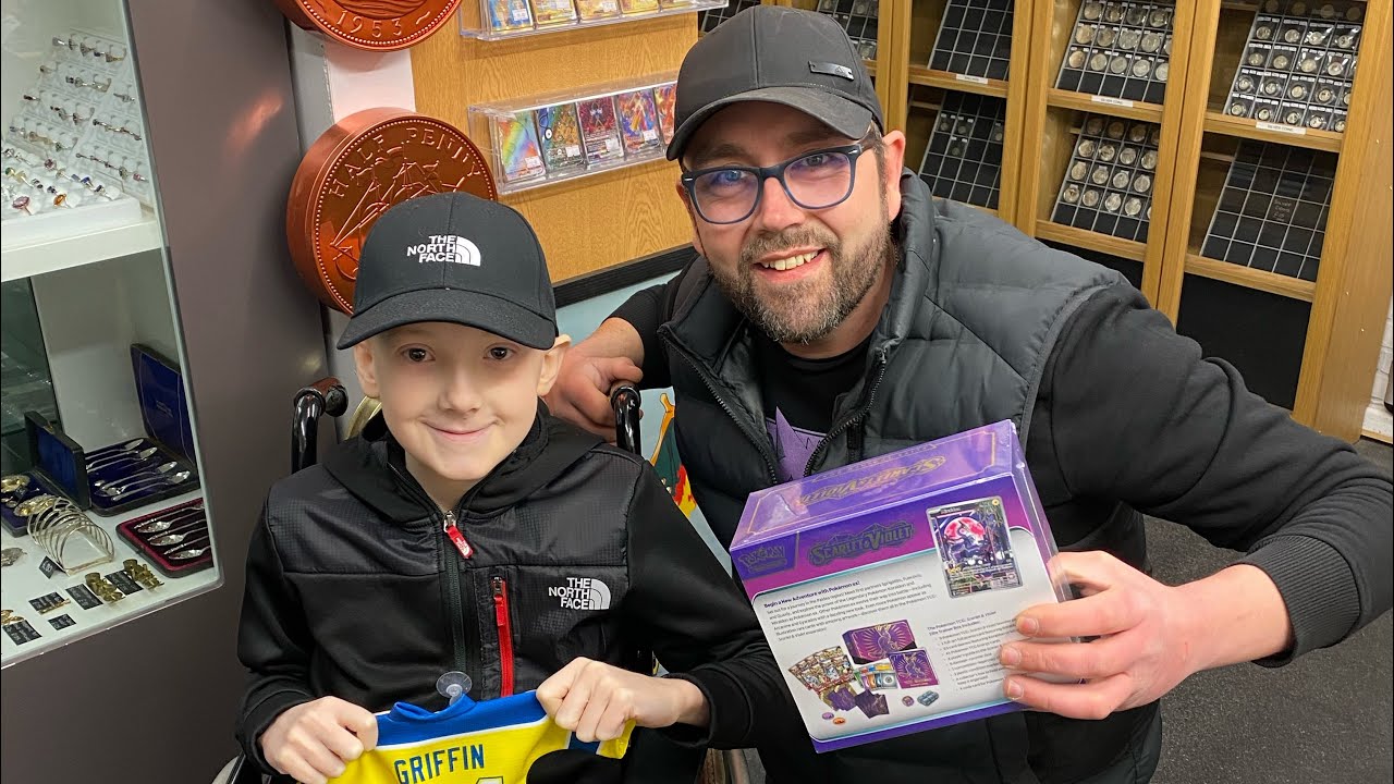 Pokémon Shop Tour Uk - Nantwich Collectables - Full Video - YouTube