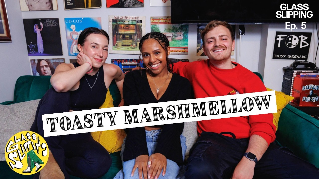 The Toasty Marshmellow Episode (Lauryn) - YouTube