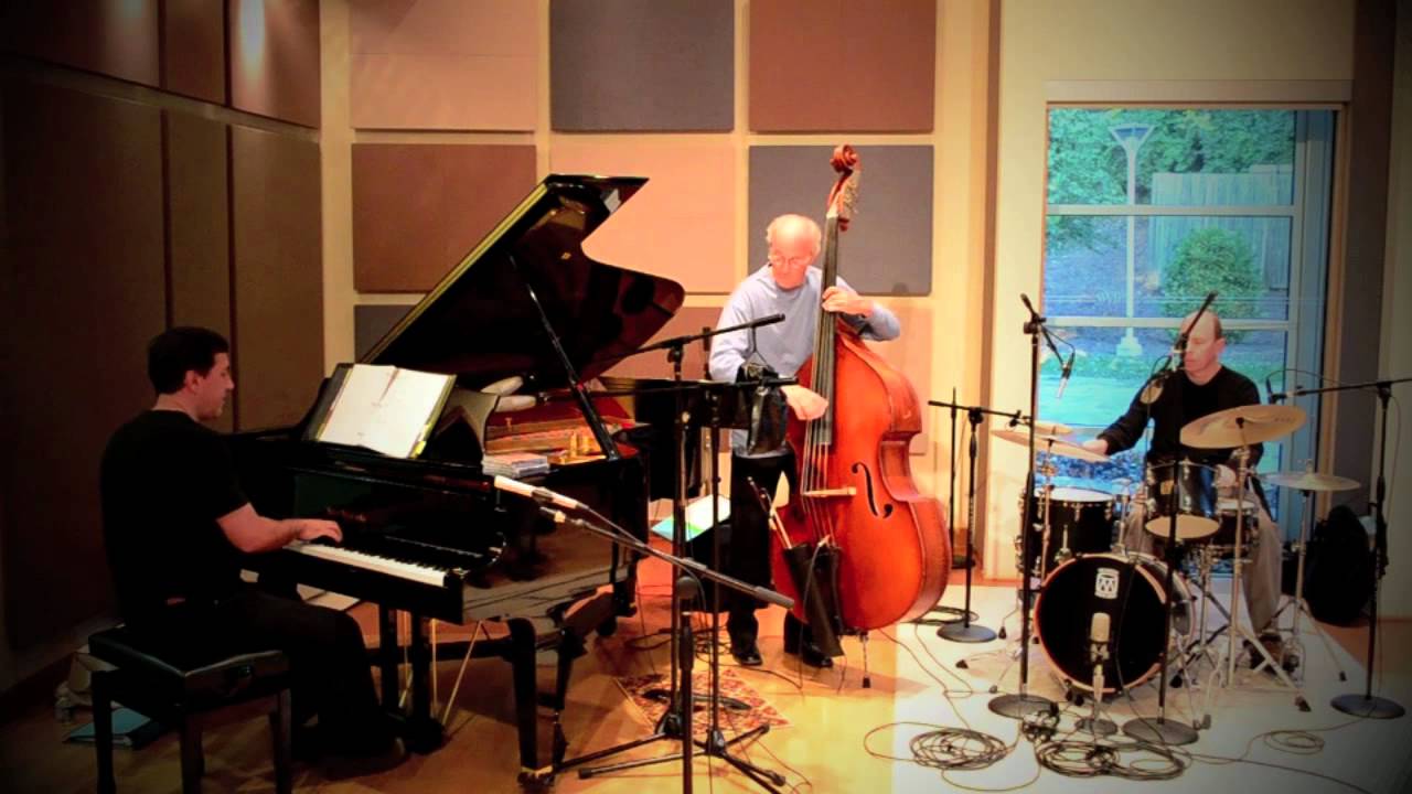 Lenny Marcus - Ecossaise Seven - YouTube