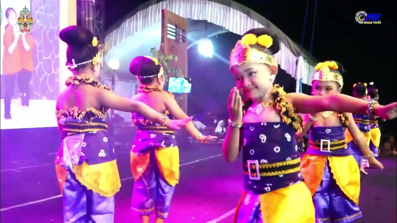 TARI WERCITA - SANGGAR NAKULA SADEWA || BAKARAN KULON - JUWANA - YouTube