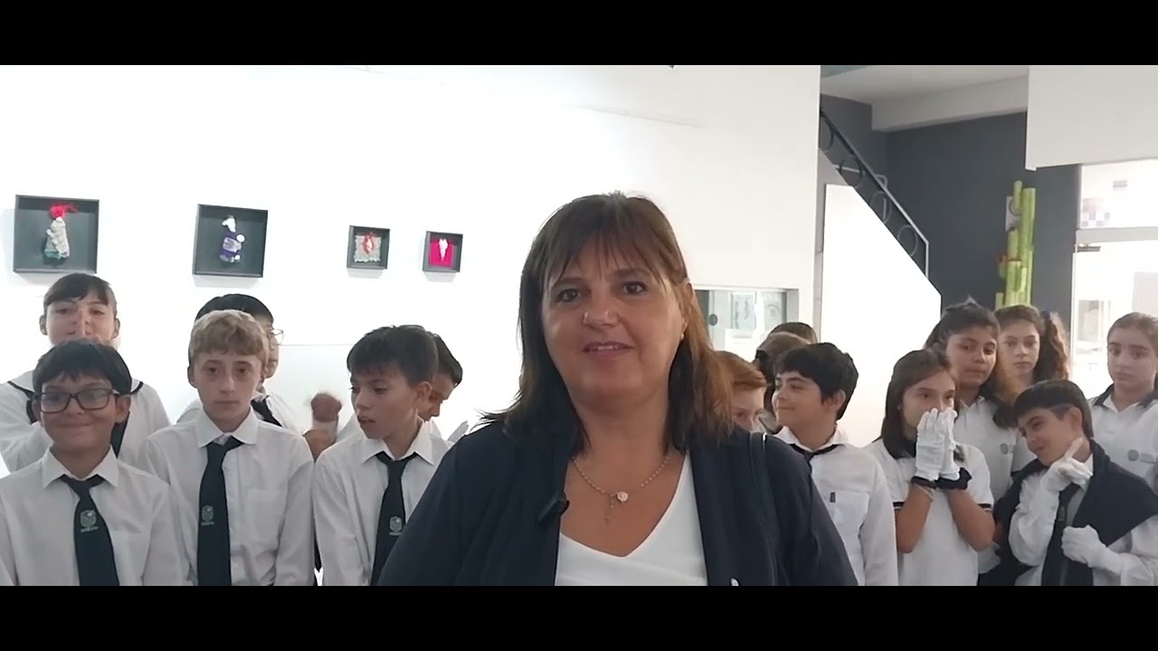 🔴 María Valeria Coletti, directora del nivel primario del colegio Nueva ...