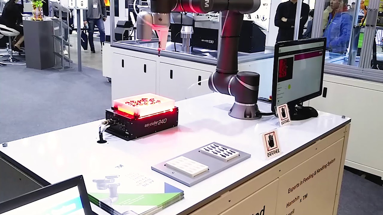 V3A037 TM Robot - TM Robot with Asyril Feeding System - YouTube