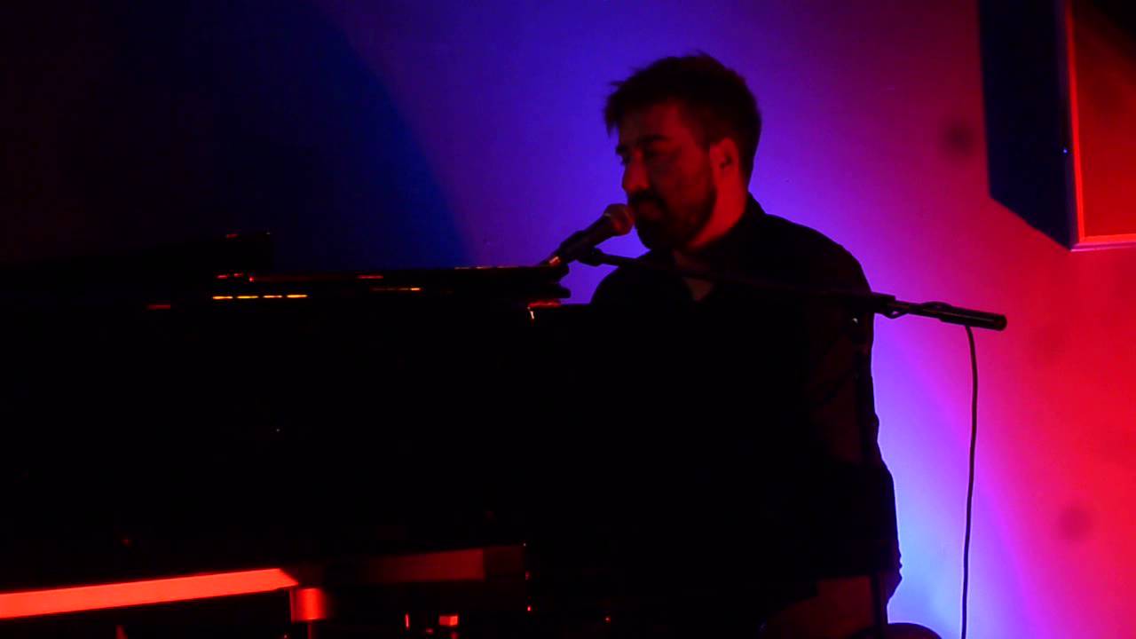 The Irrepressibles 'Cloudbusting' (Kate Bush cover) & 'Two Men In Love ...