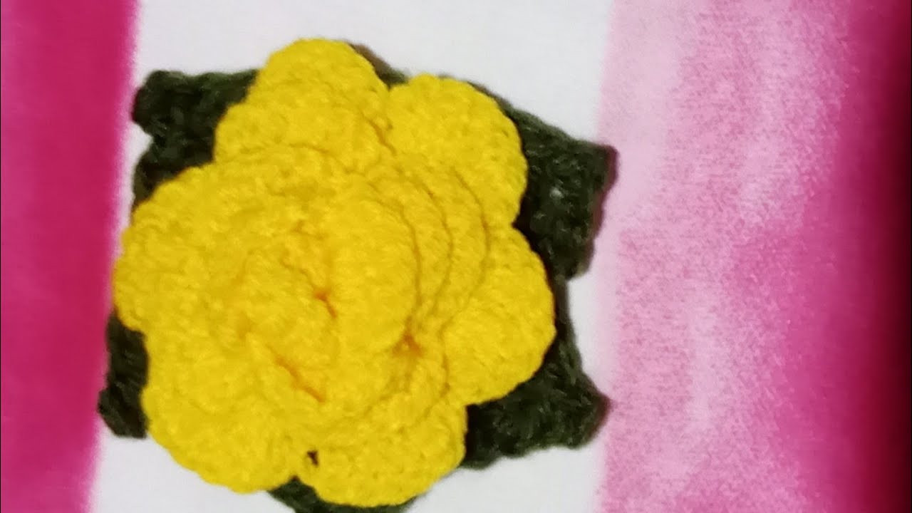 Crochet Two Color Flower Azra Majeed - YouTube