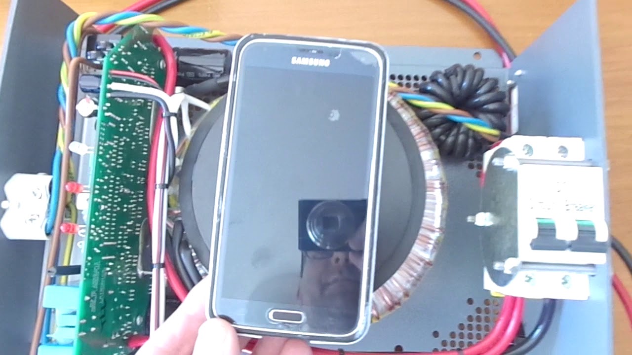 Latronics LS1848 - 48 Volt Off Grid Inverter- Lets have a look inside ...