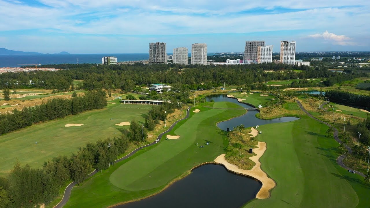 Nicklaus Course, BRG Danang Golf Resort - YouTube