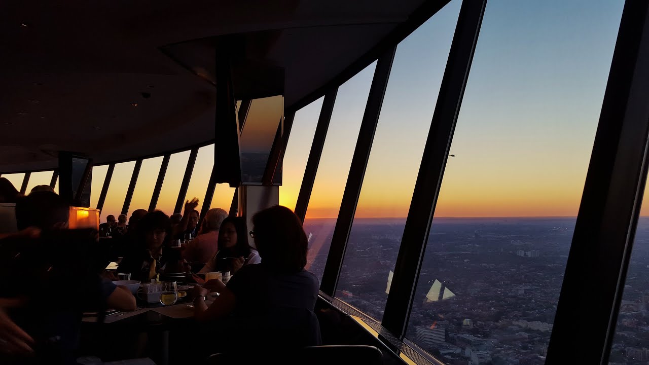 CN Tower 360 Sunset - YouTube