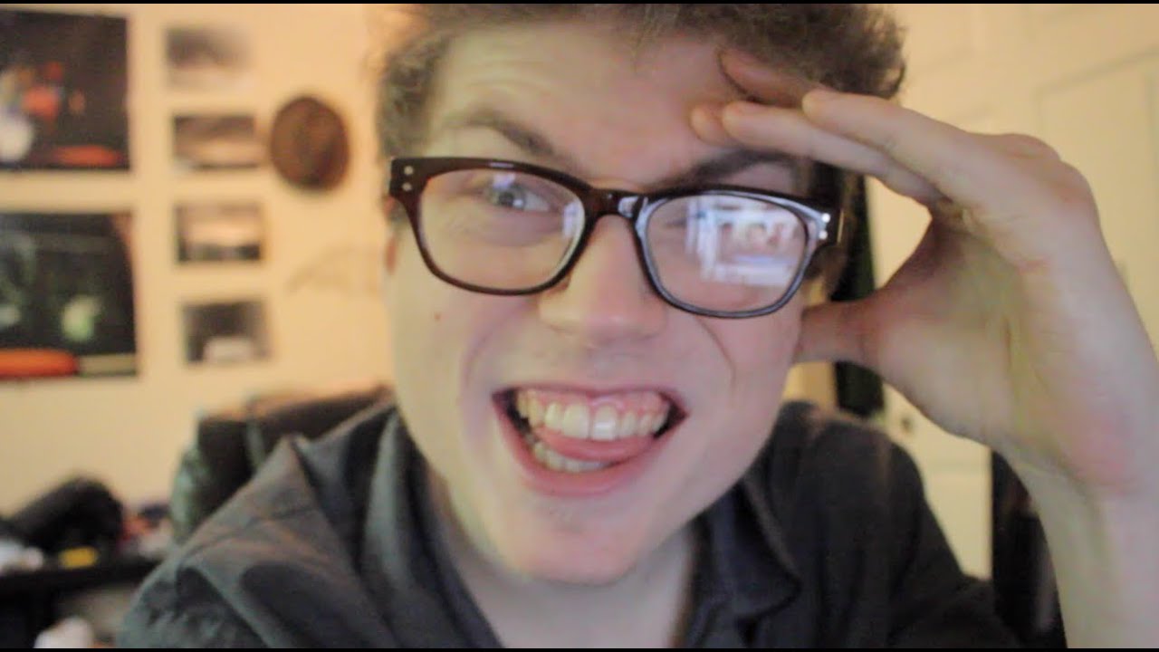 Surprisingly Famous—Jacob Earl - YouTube