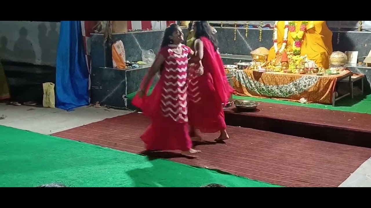 dancing 👯‍♀️ - YouTube