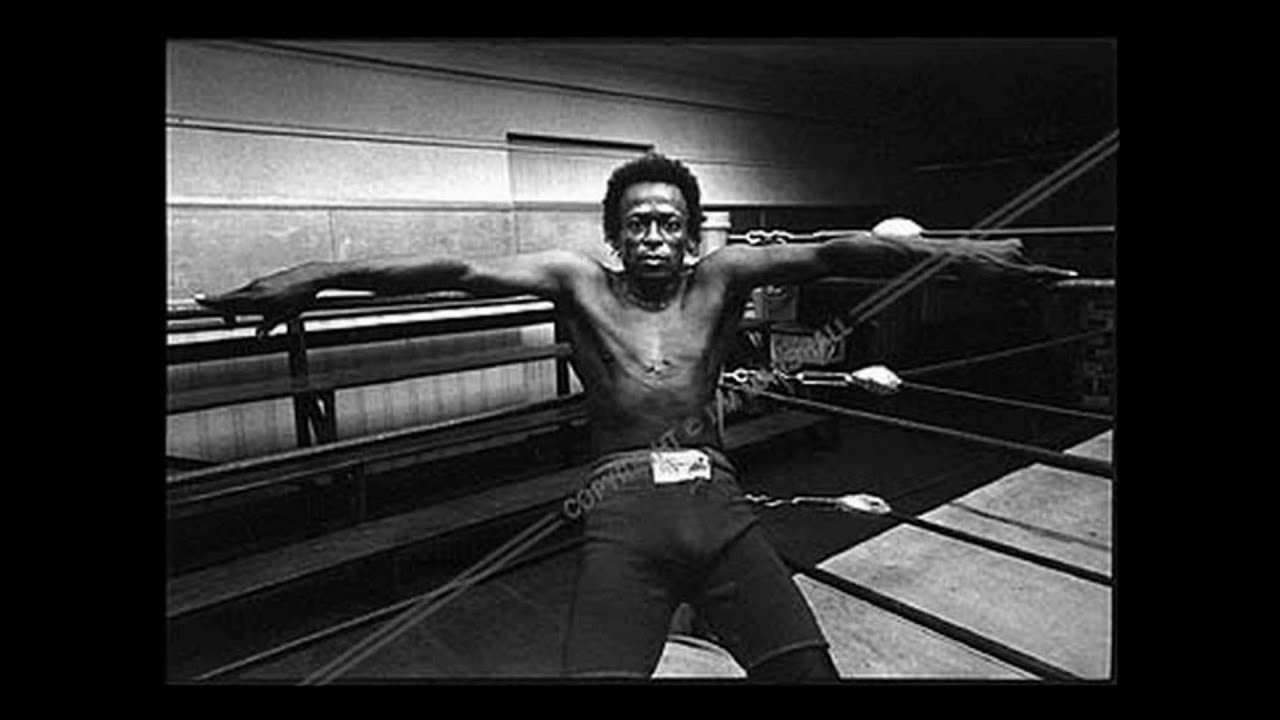 Miles Davis - Inamorata (Poem Excerpt) Live Evil - YouTube