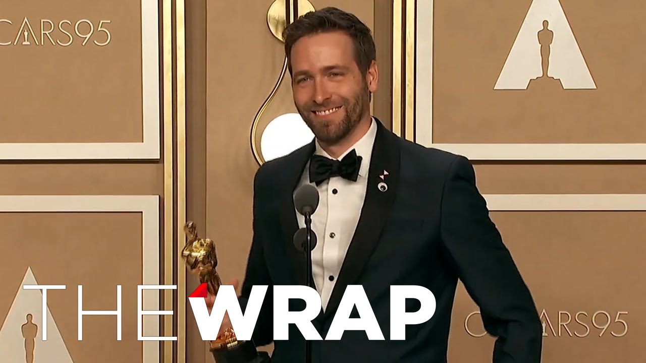 Oscars Press Room: Best Film Editing Winner Paul Rogers - 'Everything ...