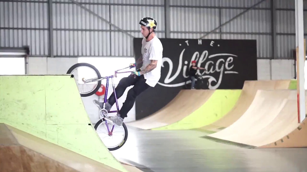 Logan Martin Bike Check 2018 - YouTube