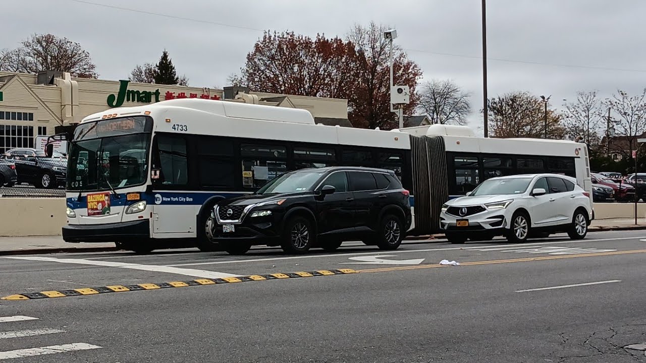 MTA: Q12 Bus On-board (2012 New Flyer XD60 Xcelsior Articulated 4733 ...