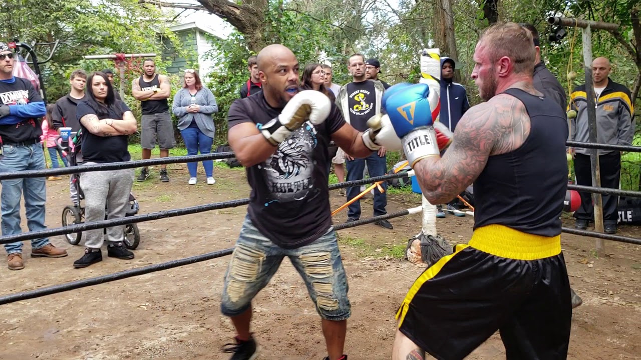 STREETBEEFS THE BEAST VS MAiNE - YouTube