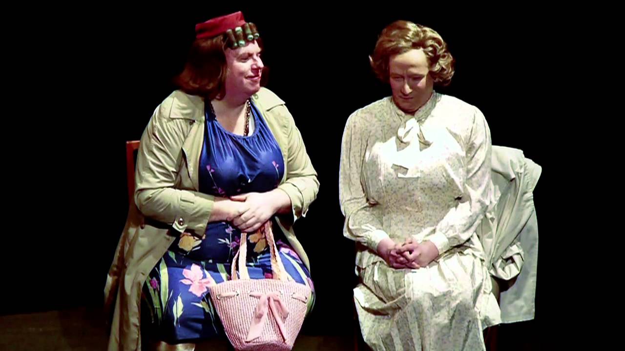 A bit of Cissie & Ada - My Lips are Sealed - YouTube