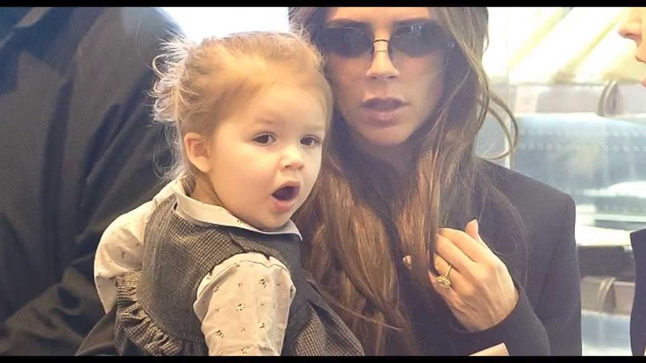Harper Seven Beckham 2014 David Beckham Teaches Daughter Harper To