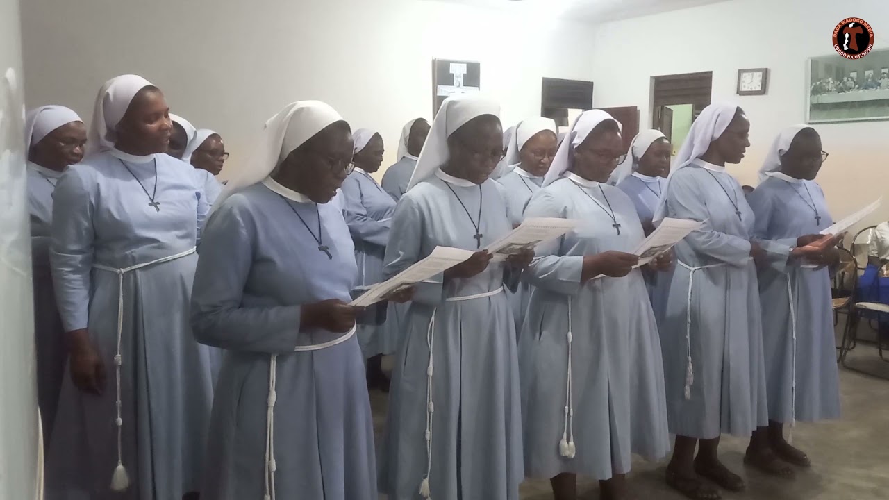 SAUTI ZA KUVUTIA ZA MASISTA WA DADA WADOGO - YouTube