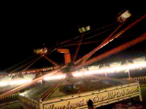 Octopus - Carters Steam Fair - Woking - YouTube
