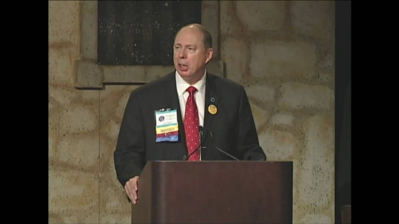 Ret Major Sam Cochran welcomes CIT Participants - YouTube