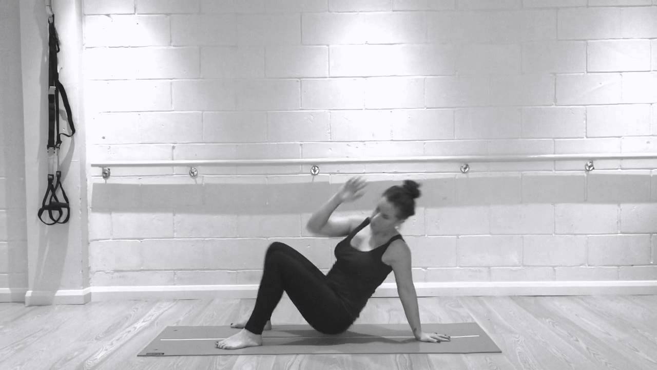 Hip bridge I arm reach. - YouTube