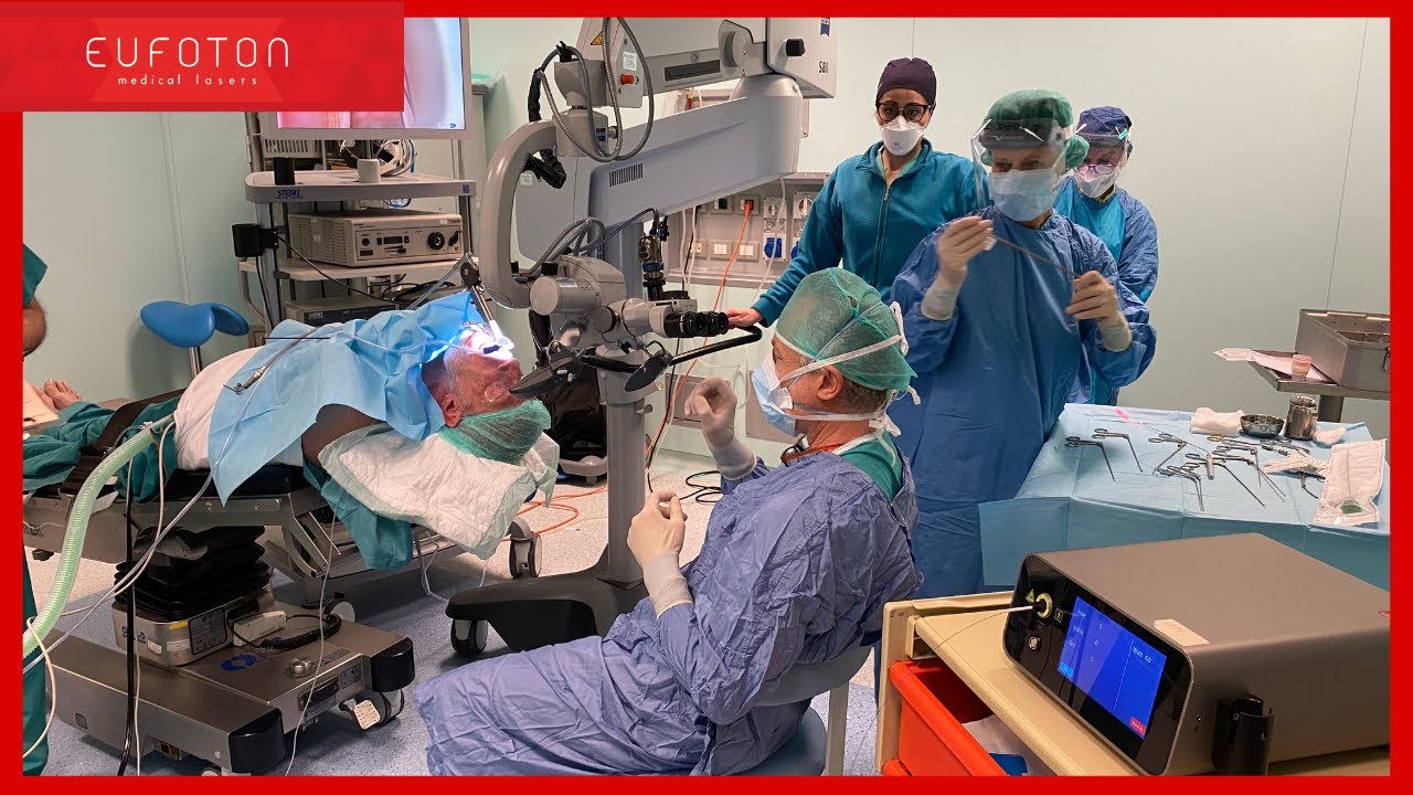 🇮🇹 Il Dott. Varini effettua una cordectomia II-III laser assistita ...