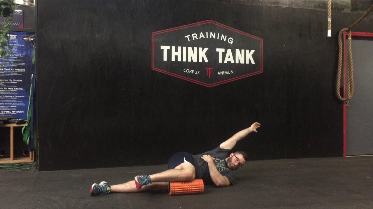 Side lying top knee elevated hip to overhead reach - YouTube
