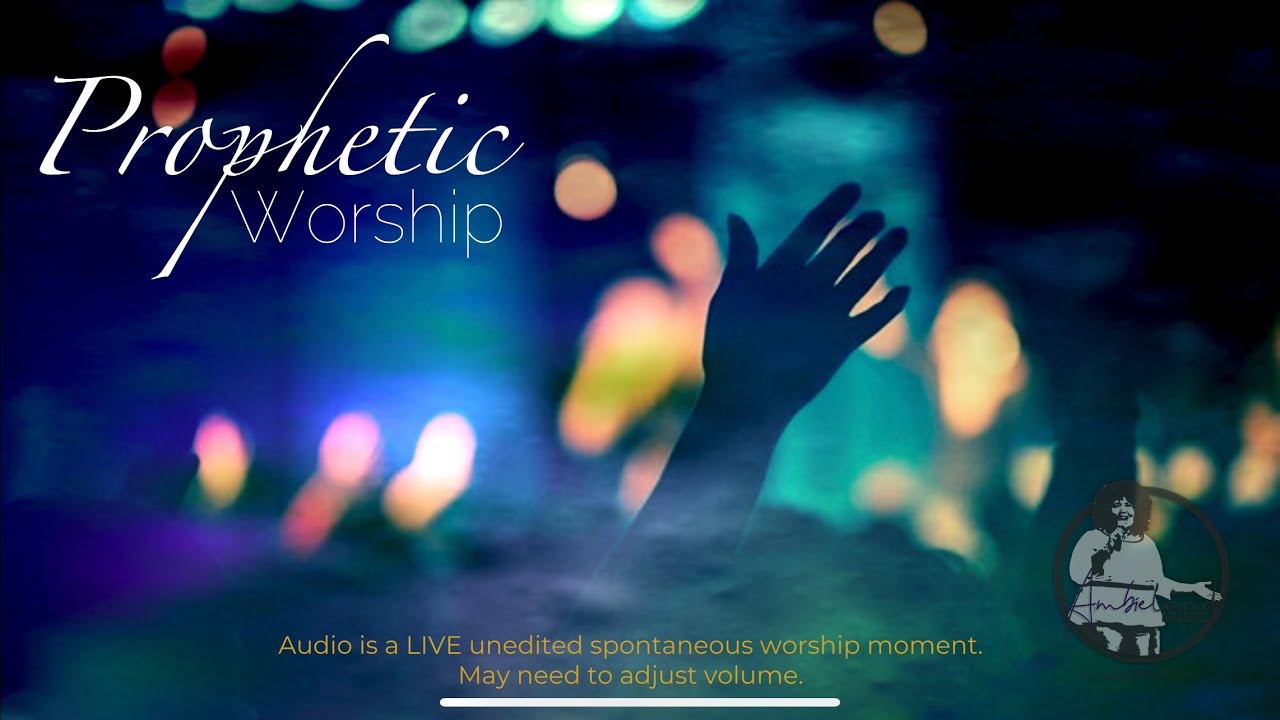 Prophetic Worship | Soaking in His Presence// Prayer Music - YouTube