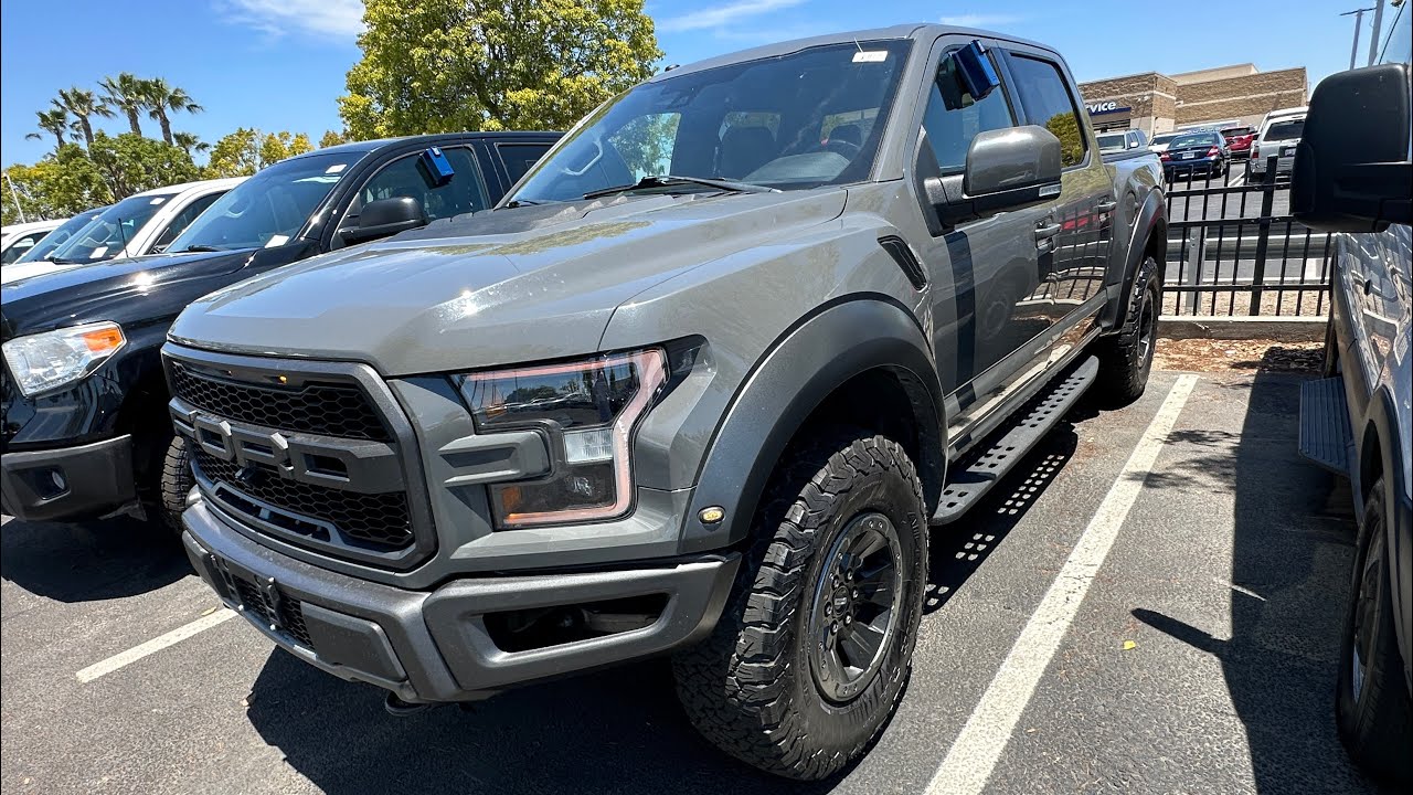 2018 Ford F-150 Raptor Horn - YouTube