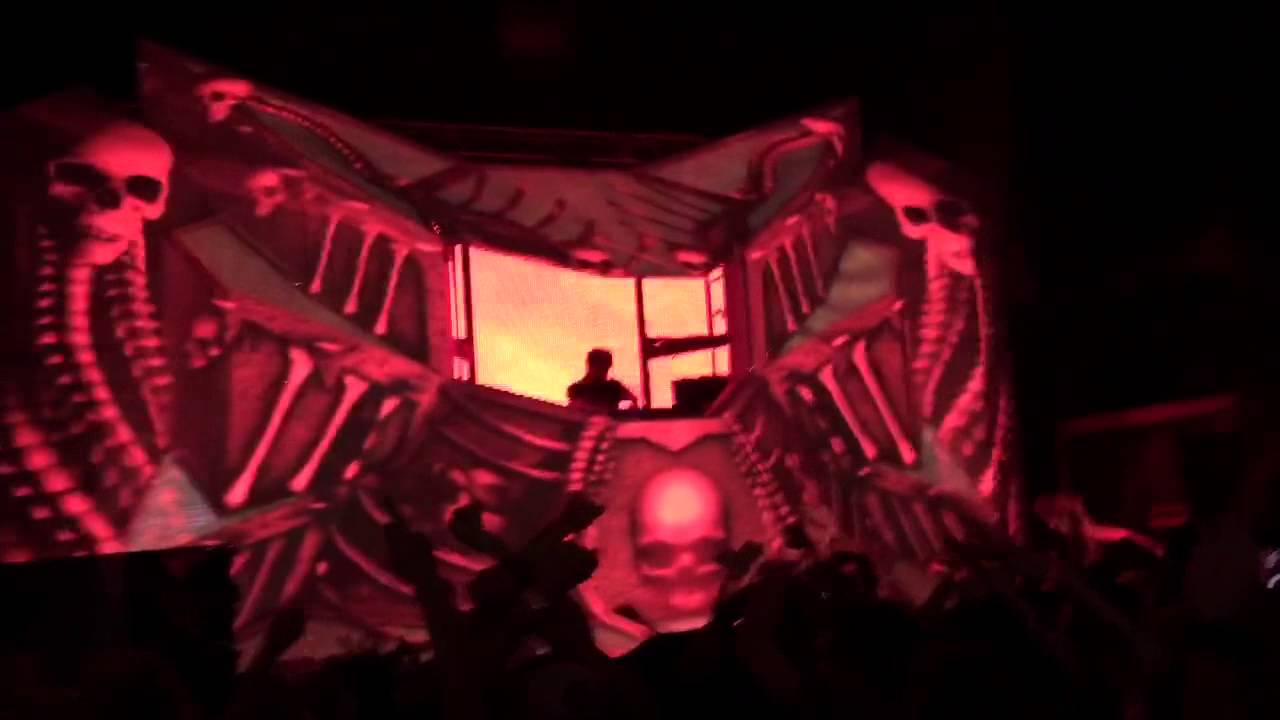 Excision Live- X up (Executioner Tour 2015) - YouTube