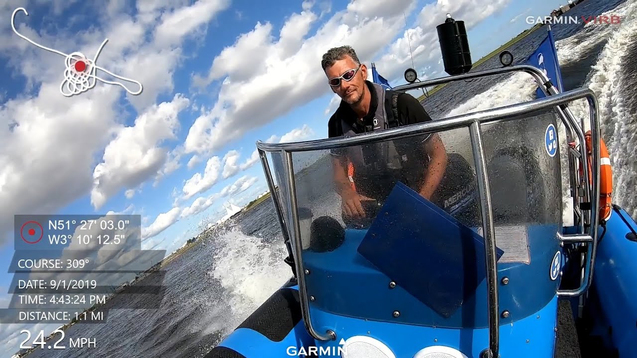 Cardiff Bay speed-boat ride - YouTube